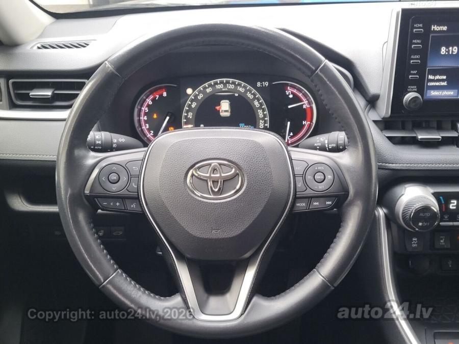 Black Toyota RAV4 2021 in Tallinn, with an engine capacity of 1.99 L and mileage of 133 thousand km for 21795 €, photo 12 on AUTOMOTO.COM.LV