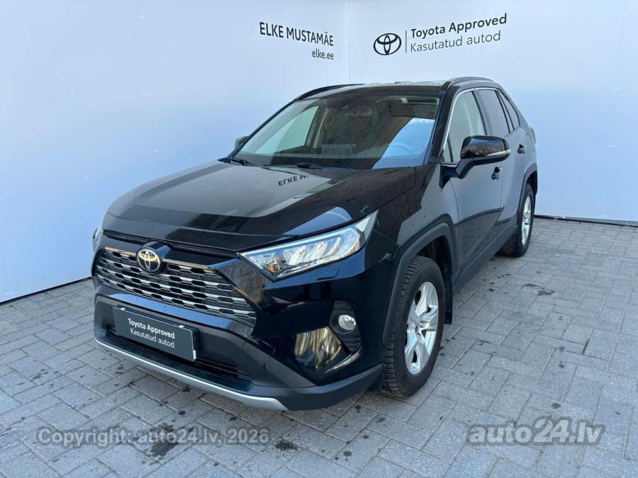 Black Toyota RAV4 2021 in Tallinn, with an engine capacity of 1.99 L and mileage of 103 thousand km for 22995 €, photo 1 on AUTOMOTO.COM.LV