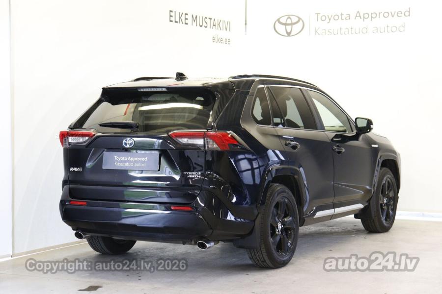 Melns Toyota RAV4 2021 Tallina, ar dzinēja tilpumu 2.49 L un nobraukumu 84 tūkst. km par 29990 €, foto 3 vietnē AUTOMOTO.COM.LV