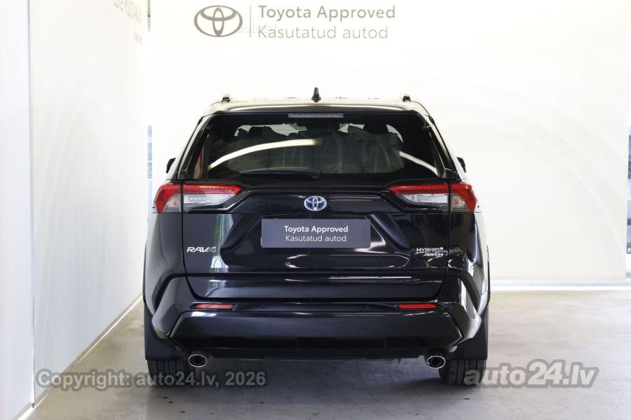 Melns Toyota RAV4 2021 Tallina, ar dzinēja tilpumu 2.49 L un nobraukumu 84 tūkst. km par 29990 €, foto 5 vietnē AUTOMOTO.COM.LV