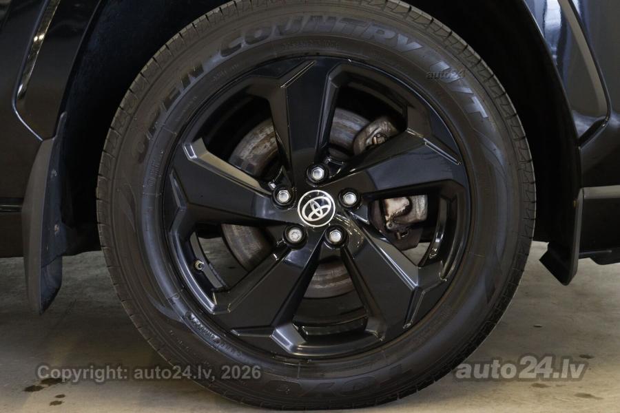 Melns Toyota RAV4 2021 Tallina, ar dzinēja tilpumu 2.49 L un nobraukumu 84 tūkst. km par 29990 €, foto 16 vietnē AUTOMOTO.COM.LV