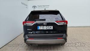 Melns Toyota RAV4 2021 Tallina, ar dzinēja tilpumu 1.99 L un nobraukumu 92 tūkst. km par 24900 €, foto 5 vietnē AUTOMOTO.COM.LV