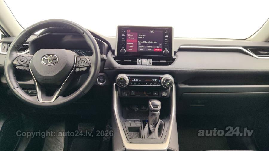 Melns Toyota RAV4 2021 Tallina, ar dzinēja tilpumu 1.99 L un nobraukumu 92 tūkst. km par 24900 €, foto 9 vietnē AUTOMOTO.COM.LV