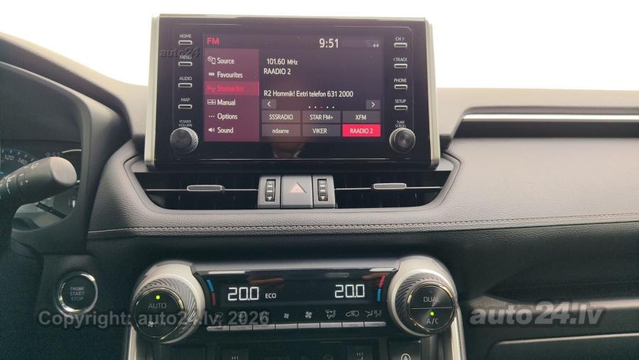 Melns Toyota RAV4 2021 Tallina, ar dzinēja tilpumu 1.99 L un nobraukumu 92 tūkst. km par 24900 €, foto 15 vietnē AUTOMOTO.COM.LV