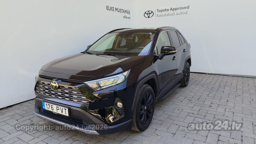 Melns Toyota RAV4 2021 Tallina, ar dzinēja tilpumu 1.99 L un nobraukumu 101 tūkst. km par 26900 €, foto 1 vietnē AUTOMOTO.COM.LV