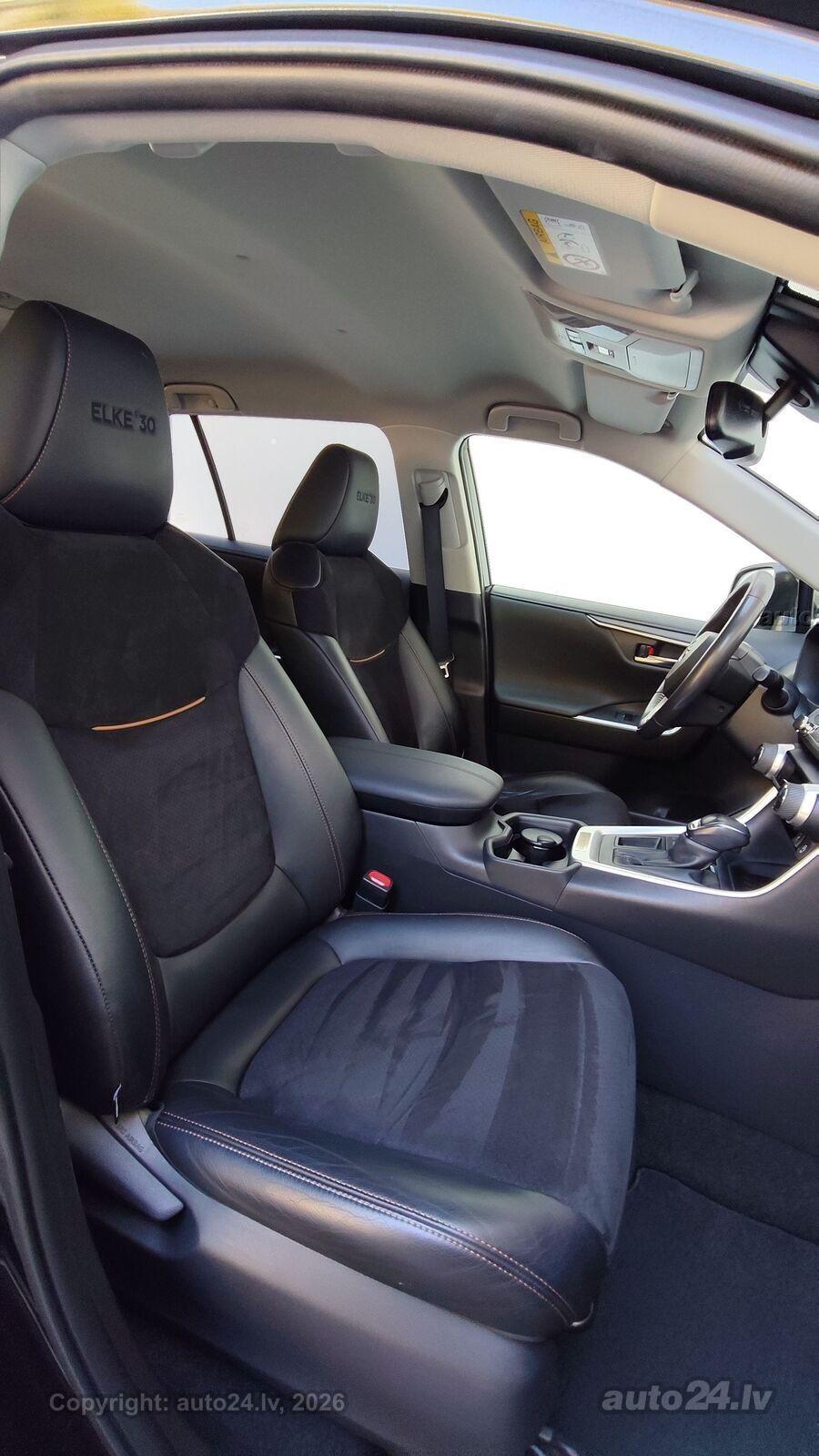 Melns Toyota RAV4 2021 Tallina, ar dzinēja tilpumu 1.99 L un nobraukumu 101 tūkst. km par 26900 €, foto 7 vietnē AUTOMOTO.COM.LV