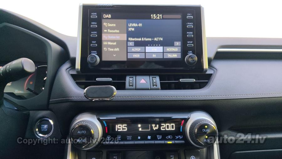 Melns Toyota RAV4 2021 Tallina, ar dzinēja tilpumu 1.99 L un nobraukumu 101 tūkst. km par 26900 €, foto 14 vietnē AUTOMOTO.COM.LV