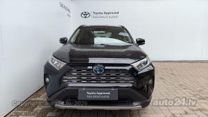 Black Toyota RAV4 2021 in Tallinn, with an engine capacity of 2.49 L and mileage of 119 thousand km for 29995 €, photo 6 on AUTOMOTO.COM.LV