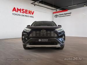 Black Toyota RAV4 2021 in Tallinn, with an engine capacity of 2.00 L and mileage of 99 thousand km for 24990 €, photo 6 on AUTOMOTO.COM.LV