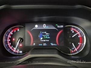 Black Toyota RAV4 2021 in Tallinn, with an engine capacity of 2.00 L and mileage of 99 thousand km for 24990 €, photo 14 on AUTOMOTO.COM.LV