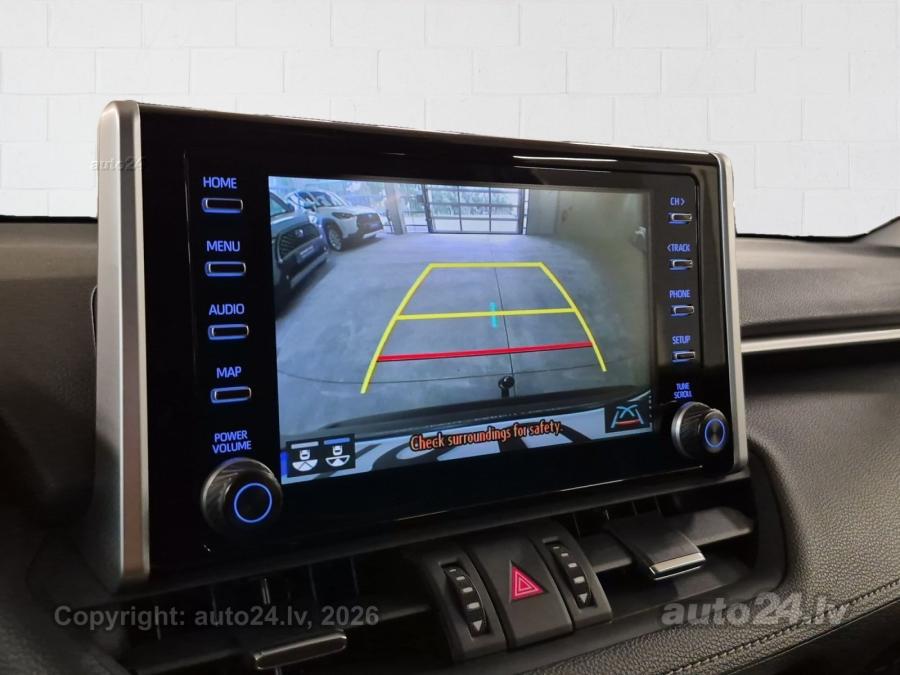 Black Toyota RAV4 2021 in Tallinn, with an engine capacity of 2.00 L and mileage of 99 thousand km for 24990 €, photo 15 on AUTOMOTO.COM.LV