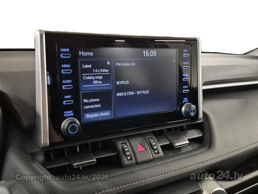 Black Toyota RAV4 2021 in Tallinn, with an engine capacity of 2.00 L and mileage of 99 thousand km for 24990 €, photo 18 on AUTOMOTO.COM.LV