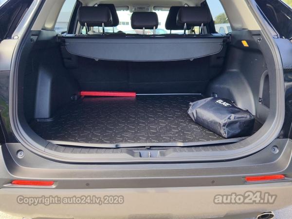 Black Toyota RAV4 2021 in Tallinn, with an engine capacity of 2.49 L and mileage of 53 thousand km for 31895 €, photo 10 on AUTOMOTO.COM.LV