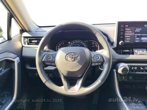 Melns Toyota RAV4 2021 Tallina, ar dzinēja tilpumu 1.99 L un nobraukumu 41 tūkst. km par 25895 €, foto 10 vietnē AUTOMOTO.COM.LV