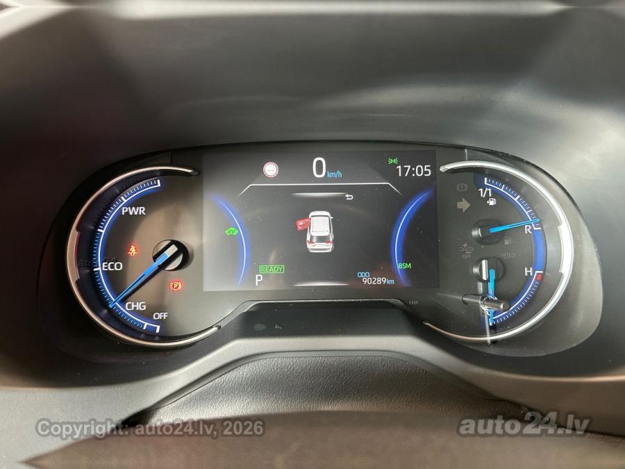 Melns Toyota RAV4 2021 Pērnava, ar dzinēja tilpumu 2.50 L un nobraukumu 90 tūkst. km par 30990 €, foto 14 vietnē AUTOMOTO.COM.LV