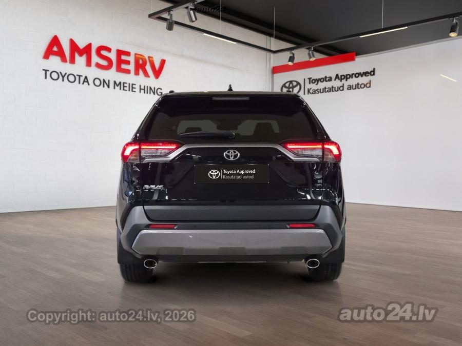 Melns Toyota RAV4 2021 Tallina, ar dzinēja tilpumu 2.00 L un nobraukumu 170 tūkst. km par 22490 €, foto 5 vietnē AUTOMOTO.COM.LV