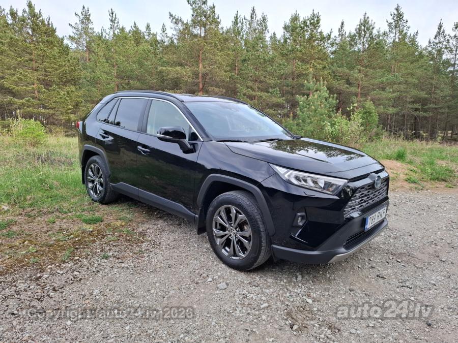 Черный Тойота РАВ 4 2022 в Саку, объемом двигателя 2.50 л и пробегом 78 тыс. км за 29500 €, фото 8 на AUTOMOTO.COM.LV