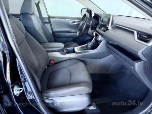 Black Toyota RAV4 2022 in Tallinn, with an engine capacity of 2.00 L and mileage of 86 thousand km for 24990 €, photo 12 on AUTOMOTO.COM.LV