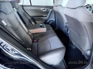 Black Toyota RAV4 2022 in Tallinn, with an engine capacity of 2.00 L and mileage of 86 thousand km for 24990 €, photo 14 on AUTOMOTO.COM.LV