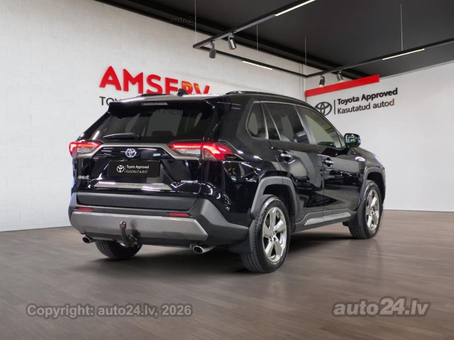 Melns Toyota RAV4 2022 Tallina, ar dzinēja tilpumu 2.50 L un nobraukumu 148 tūkst. km par 26990 €, foto 3 vietnē AUTOMOTO.COM.LV