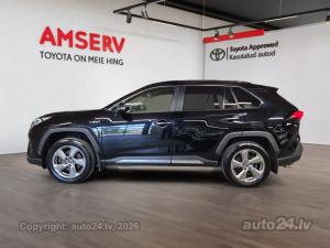 Melns Toyota RAV4 2022 Tallina, ar dzinēja tilpumu 2.50 L un nobraukumu 148 tūkst. km par 26990 €, foto 4 vietnē AUTOMOTO.COM.LV