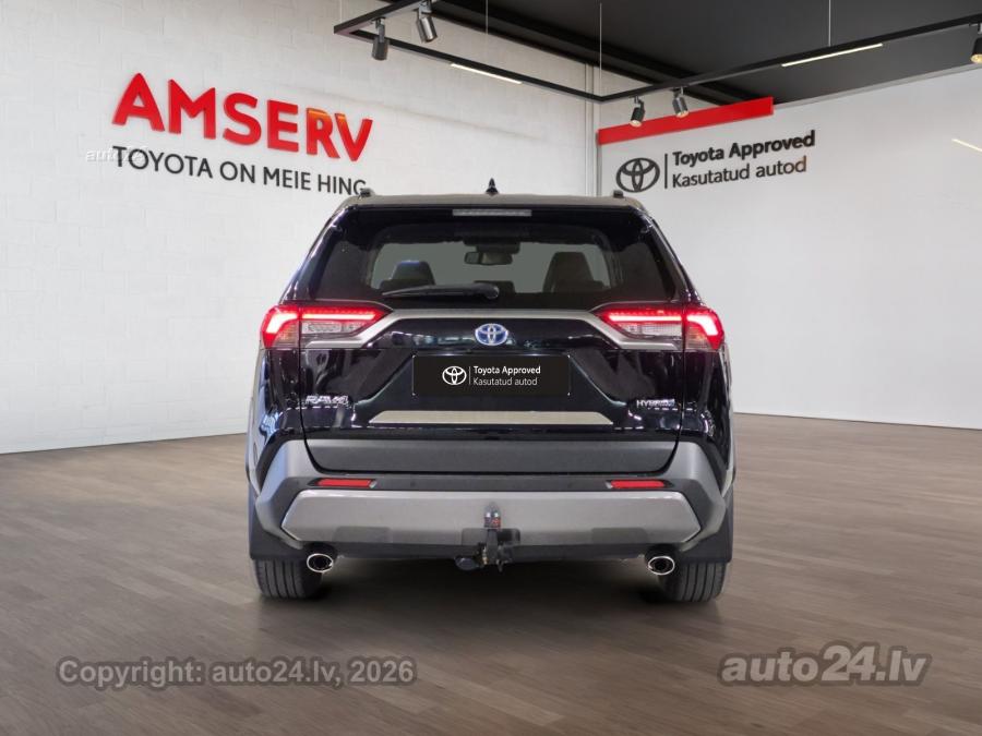 Melns Toyota RAV4 2022 Tallina, ar dzinēja tilpumu 2.50 L un nobraukumu 148 tūkst. km par 26990 €, foto 5 vietnē AUTOMOTO.COM.LV