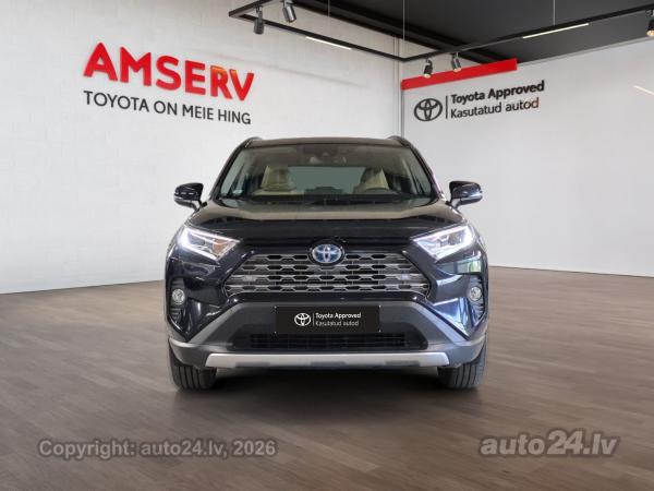 Black Toyota RAV4 2022 in Tallinn, with an engine capacity of 2.50 L and mileage of 148 thousand km for 26990 €, photo 6 on AUTOMOTO.COM.LV