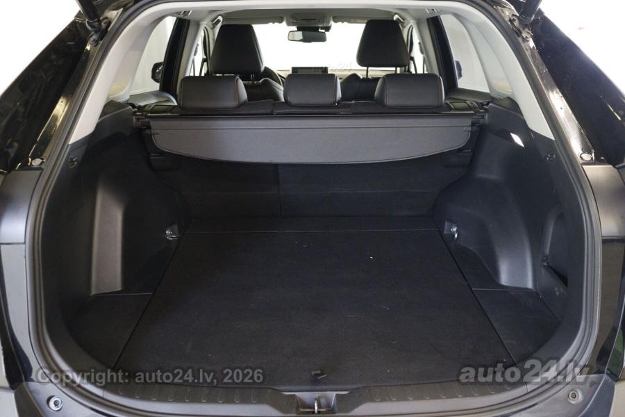 Black Toyota RAV4 2022 in Tallinn, with an engine capacity of 2.49 L and mileage of 57 thousand km for 29990 €, photo 11 on AUTOMOTO.COM.LV