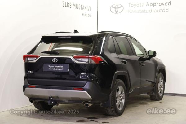 Melns Toyota RAV4 2023 Tallina, ar dzinēja tilpumu 1.99 L un nobraukumu 36 tūkst. km par 31990 €, foto 2 vietnē AUTOMOTO.COM.LV
