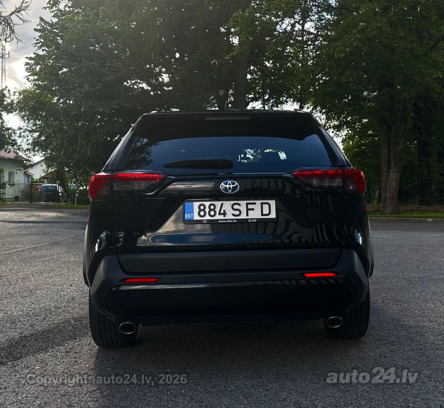 Melns Toyota RAV4 2023 Narva, ar dzinēja tilpumu 2.50 L un nobraukumu 61 tūkst. km par 39900 €, foto 7 vietnē AUTOMOTO.COM.LV