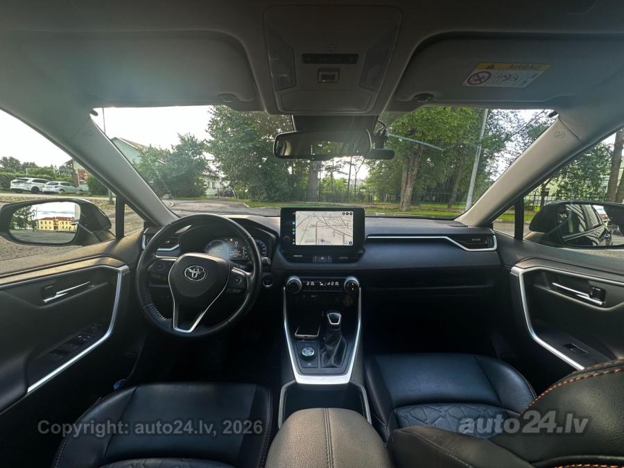 Melns Toyota RAV4 2023 Narva, ar dzinēja tilpumu 2.50 L un nobraukumu 61 tūkst. km par 39900 €, foto 8 vietnē AUTOMOTO.COM.LV
