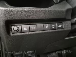 Melns Toyota RAV4 2023 Tallina, ar dzinēja tilpumu 2.00 L un nobraukumu 25 tūkst. km par 30990 €, foto 17 vietnē AUTOMOTO.COM.LV