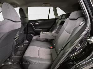 Melns Toyota RAV4 2023 Tallina, ar dzinēja tilpumu 2.00 L un nobraukumu 25 tūkst. km par 30990 €, foto 19 vietnē AUTOMOTO.COM.LV