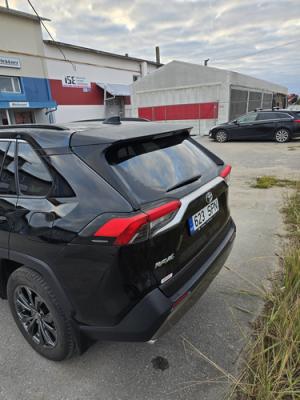 Melns Toyota RAV4 2023 Tartu, ar dzinēja tilpumu 2.00 L un nobraukumu 32 tūkst. km par 31000 €, foto 7 vietnē AUTOMOTO.COM.LV