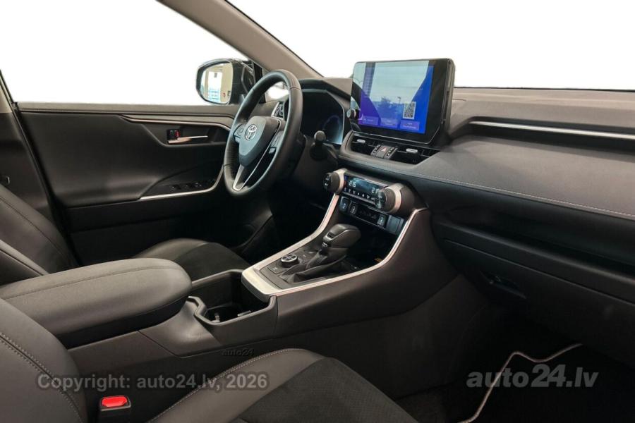 Melns Toyota RAV4 2024 Pērnava, ar dzinēja tilpumu 2.50 L un nobraukumu 27 tūkst. km par 38990 €, foto 6 vietnē AUTOMOTO.COM.LV