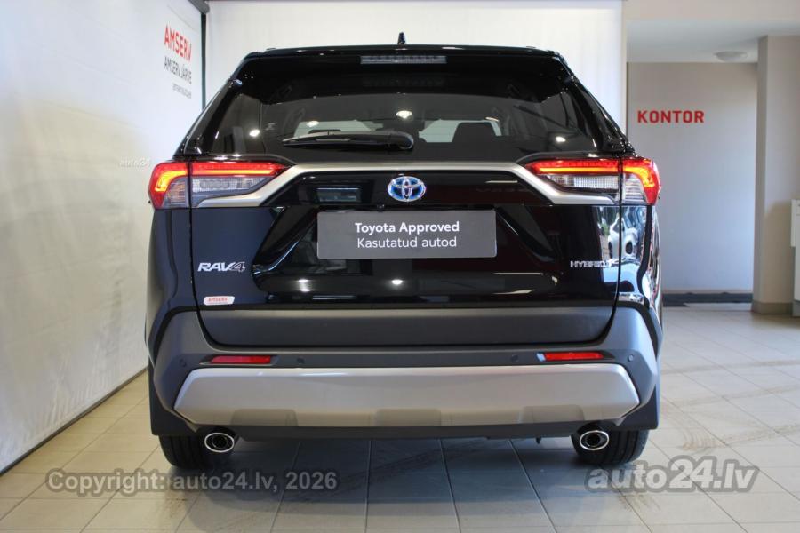 Melns Toyota RAV4 2024 Tallina, ar dzinēja tilpumu 2.50 L un nobraukumu 34 tūkst. km par 35990 €, foto 5 vietnē AUTOMOTO.COM.LV