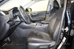 Melns Toyota RAV4 2024 Tallina, ar dzinēja tilpumu 2.50 L un nobraukumu 34 tūkst. km par 35990 €, foto 14 vietnē AUTOMOTO.COM.LV
