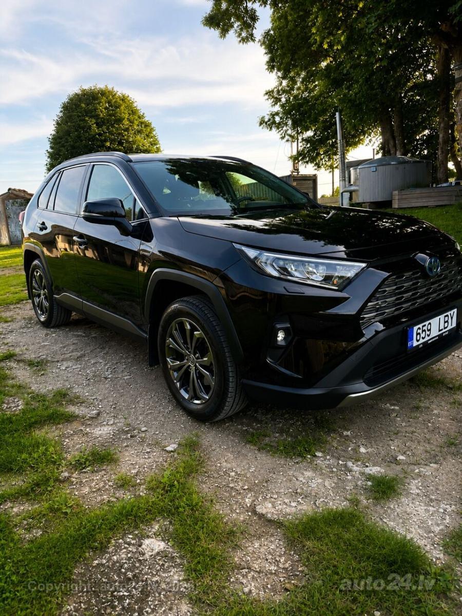 Melns Toyota RAV4 2024 Tallina, ar dzinēja tilpumu 2.50 L un nobraukumu 41 tūkst. km par 38000 €, foto 11 vietnē AUTOMOTO.COM.LV