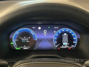 Черный Тойота РАВ 4 2025 в Таллин, объемом двигателя 2.50 л и пробегом 47 тыс. км за 37990 €, фото 15 на AUTOMOTO.COM.LV