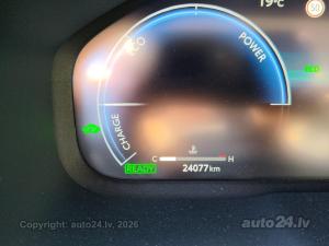 Melns Toyota RAV4 2025 Tallina, ar dzinēja tilpumu 2.49 L un nobraukumu 24 tūkst. km par 37995 €, foto 14 vietnē AUTOMOTO.COM.LV