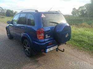 Синий Тойота РАВ 4 2002 в Резекне, объемом двигателя 2.00 л и пробегом 250 тыс. км за 2800 €, фото 3 на AUTOMOTO.COM.LV