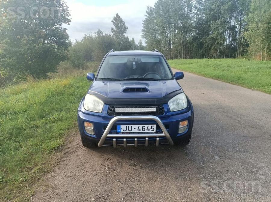 Синий Тойота РАВ 4 2002 в Резекне, объемом двигателя 2.00 л и пробегом 250 тыс. км за 2800 €, фото 6 на AUTOMOTO.COM.LV
