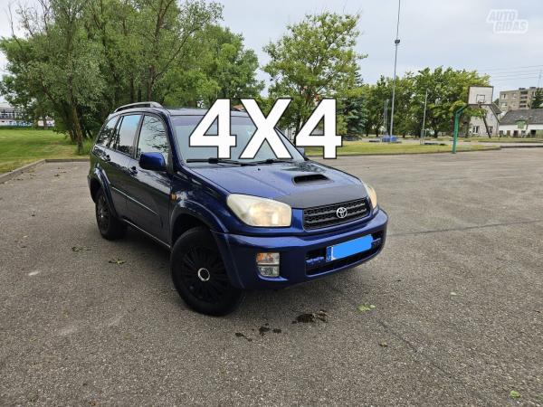 Zils Toyota RAV4 2003 Vilkaviškis, ar dzinēja tilpumu 2.00 L un nobraukumu 311 tūkst. km par 2200 €, foto 1 vietnē AUTOMOTO.COM.LV
