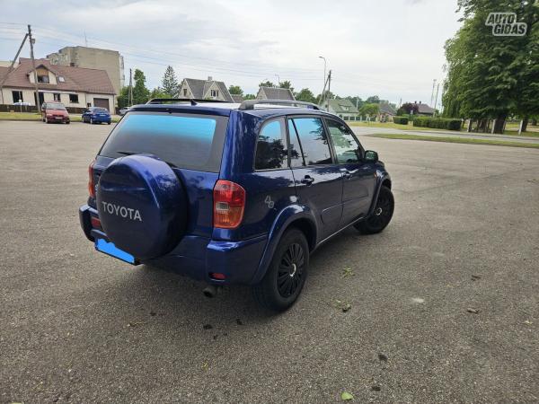 Zils Toyota RAV4 2003 Vilkaviškis, ar dzinēja tilpumu 2.00 L un nobraukumu 311 tūkst. km par 2200 €, foto 3 vietnē AUTOMOTO.COM.LV