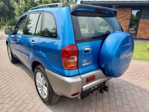 Blue Toyota RAV4 2003 in Radviliskis, with an engine capacity of 2.00 L and mileage of 218 thousand km for 3750 €, photo 6 on AUTOMOTO.COM.LV