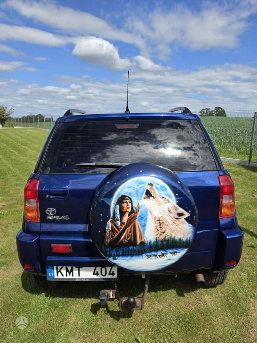 Blue Toyota RAV4 2003 in Kazlu Ruda, with an engine capacity of 1.80 L and mileage of 260 thousand km for 1500 €, photo 8 on AUTOMOTO.COM.LV