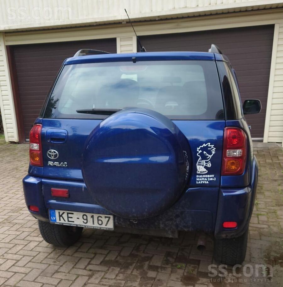 Zils Toyota RAV4 2004 Ludza, ar dzinēja tilpumu 2.00 L un nobraukumu 312 tūkst. km par 2490 €, foto 6 vietnē AUTOMOTO.COM.LV