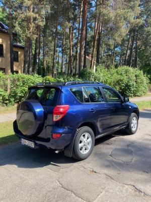 Blue Toyota RAV4 2006 in Riga, with an engine capacity of 2.00 L and mileage of 187 thousand km for 5250 €, photo 8 on AUTOMOTO.COM.LV