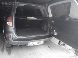 Синий Тойота РАВ 4 2007 в Лиепая, объемом двигателя 2.20 л и пробегом 154 тыс. км за 4400 €, фото 11 на AUTOMOTO.COM.LV