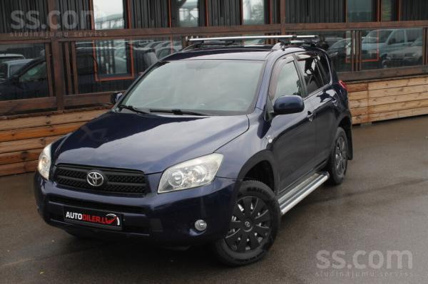 Blue Toyota RAV4 2007 in Riga, with an engine capacity of 2.20 L and mileage of 0 thousand km for 2990 €, photo 6 on AUTOMOTO.COM.LV